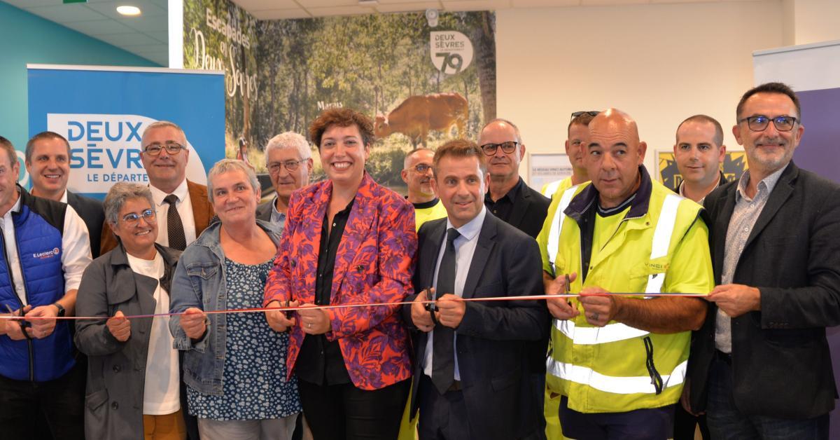 Inauguration de deux aires sur l’autoroute A83 | VINCI Autoroutes