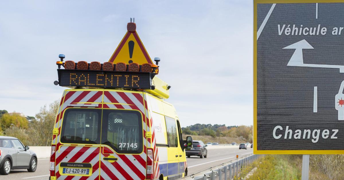Les panneaux Corridor de sécurité signalisation officielle | VINCI ...